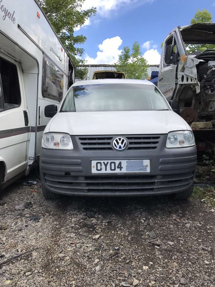 Van Breakers & Commercial Vehicle Breakers | T&B Motors