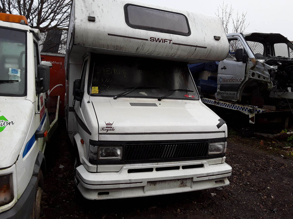 Van Breakers & Commercial Vehicle Breakers | T&B Motors